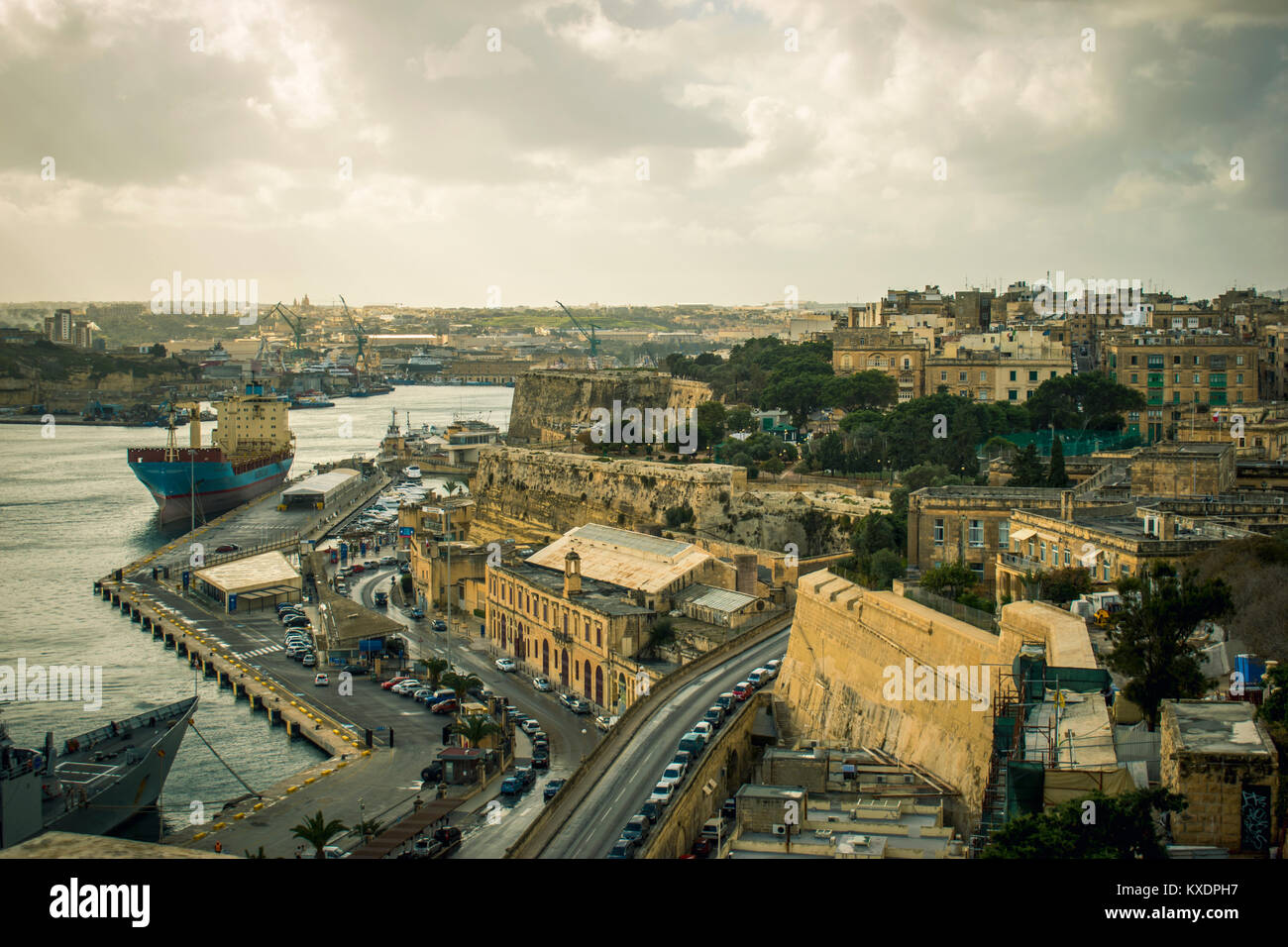 Traditional Maltese Architecture Malta Buildings Traditional Houses and ...