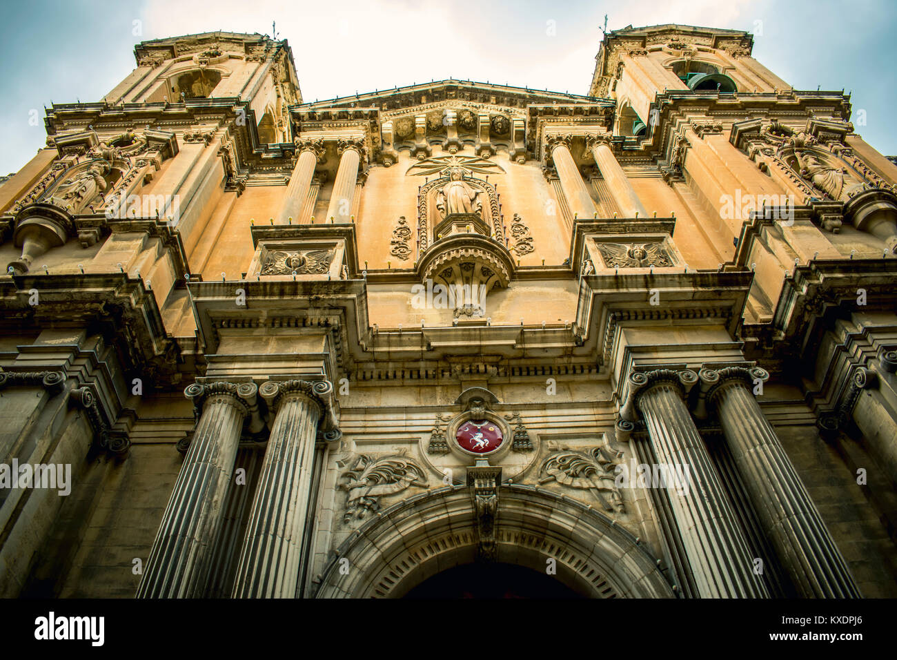 Traditional Maltese Architecture Malta Buildings Traditional Houses and ...