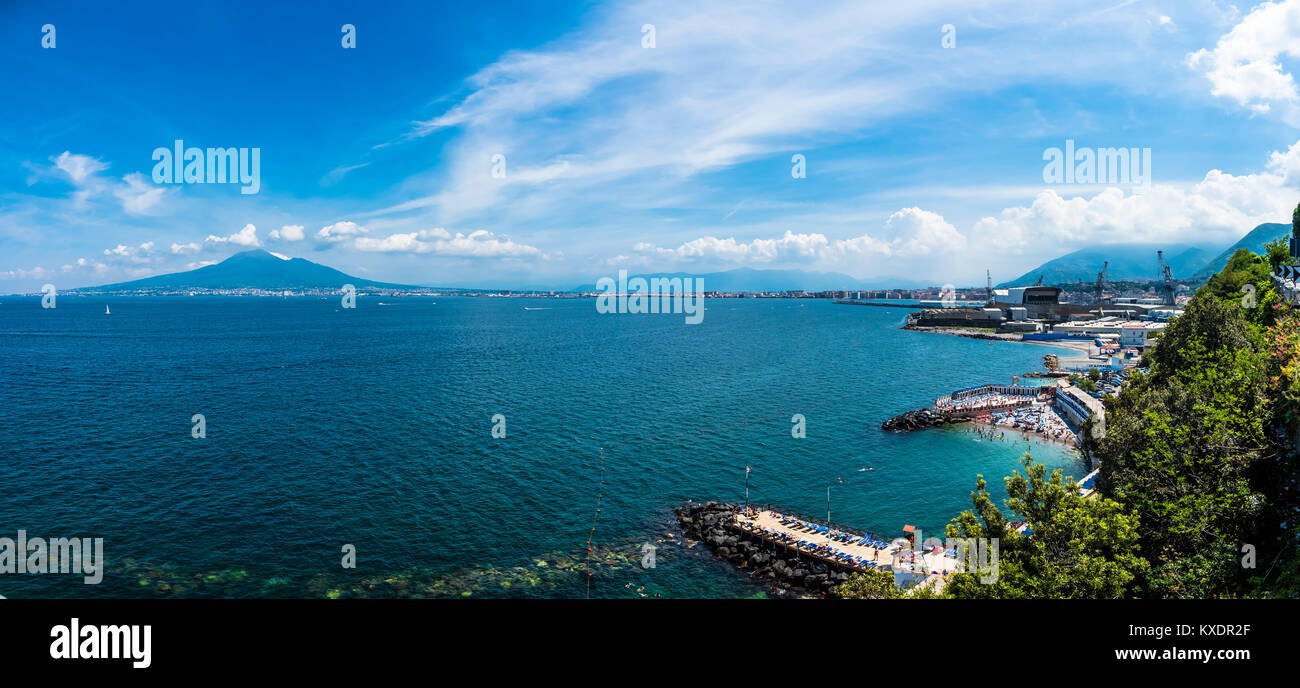 Gulf of castellammare hi-res stock photography and images - Alamy