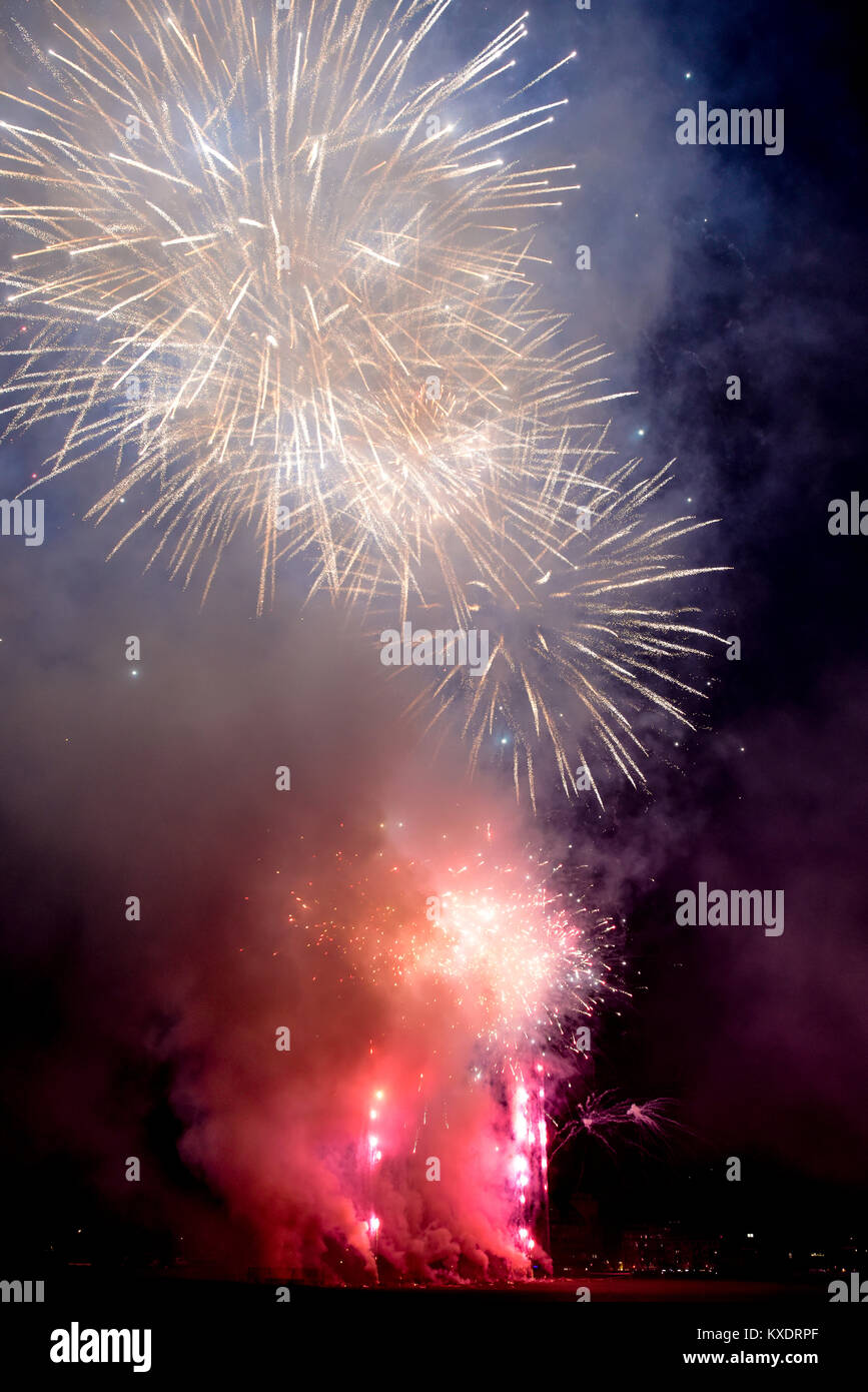 New years eve symbol hi-res stock photography and images - Alamy