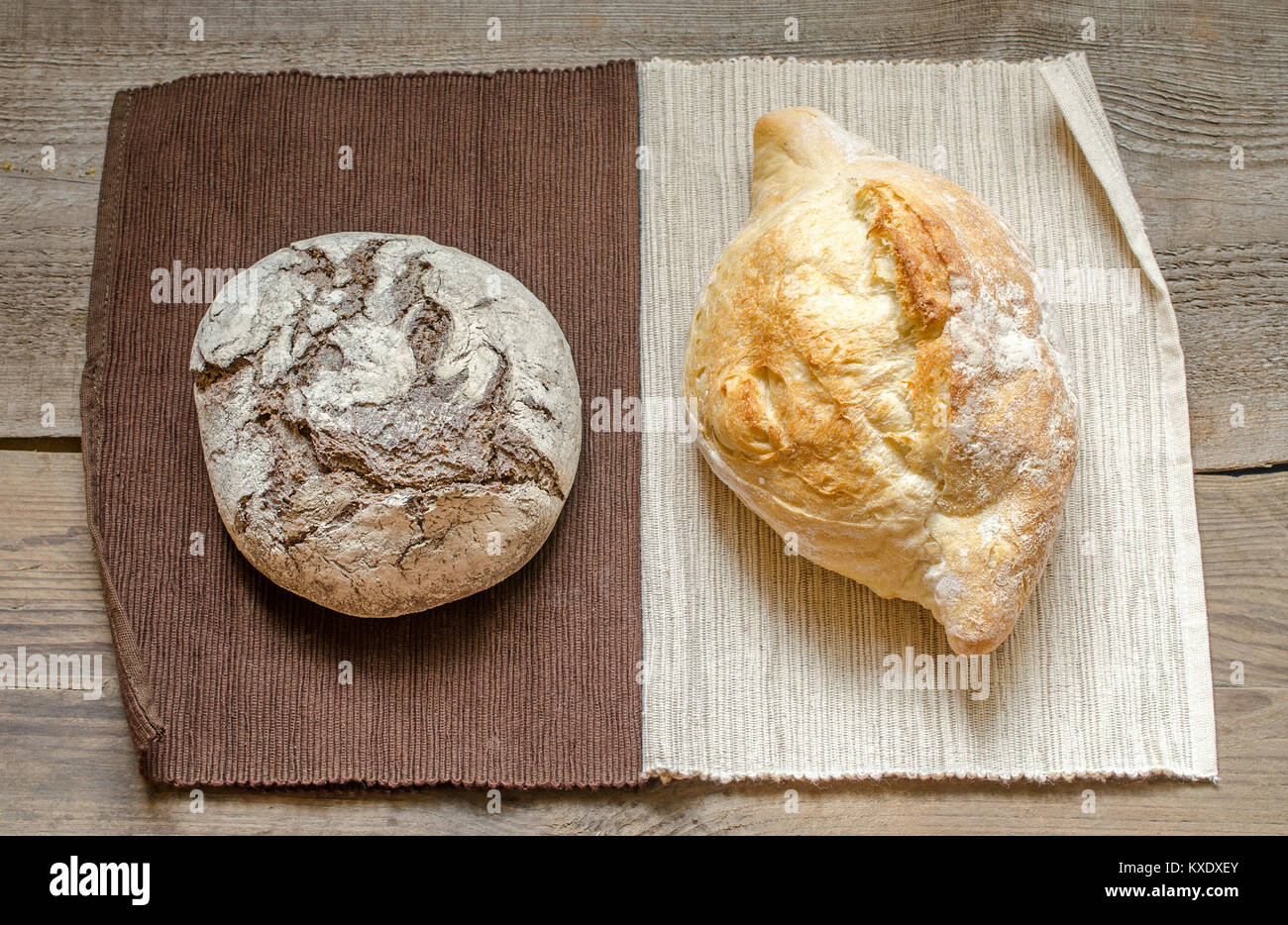 Black and white - rye and wheat bread Stock Photo - Alamy