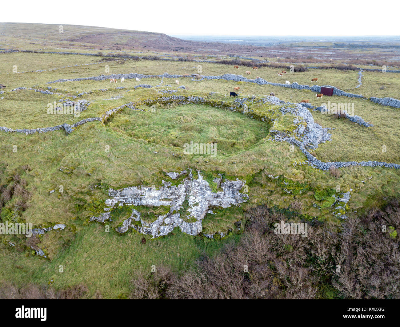 Ringfort ireland hi-res stock photography and images - Alamy