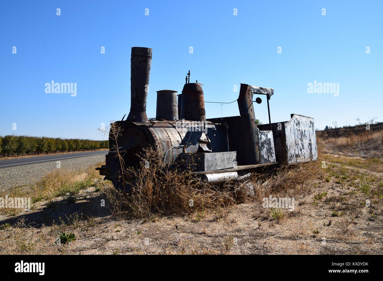 Abandoned rusted steam engine at roadside in California Stock Photo - Alamy