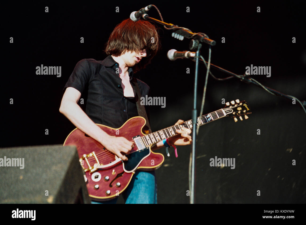 Bernard Butler Concert High Resolution Stock Photography and Images - Alamy