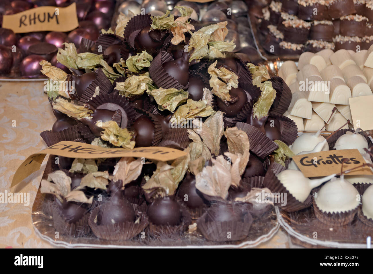 chocolate sculptures at Christmas marketsv 8 Stock Photo - Alamy