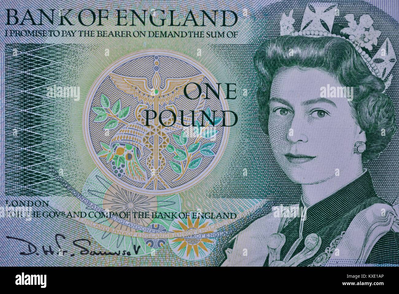 Old British One Pound Note High Resolution Stock Photography and Images ...