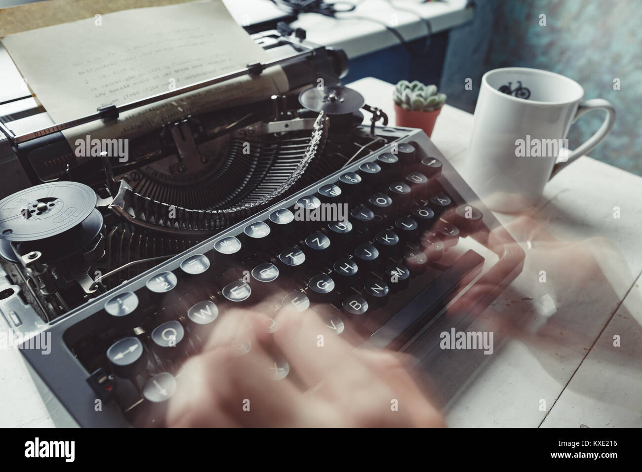 Vintage office machine hi-res stock photography and images - Alamy