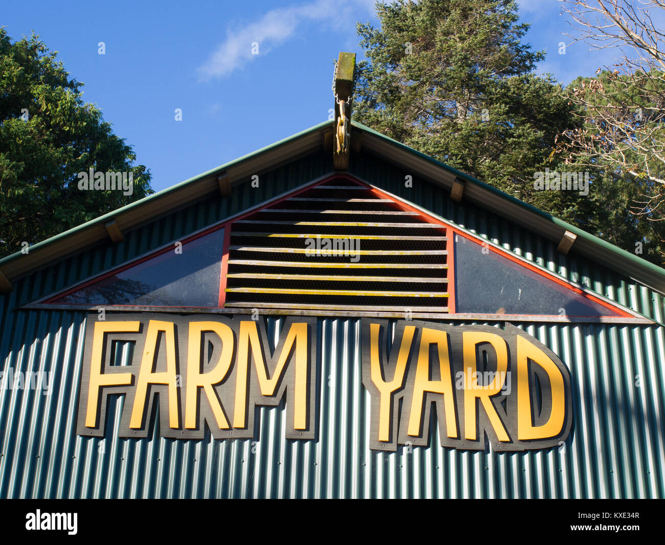 Farm yard hi-res stock photography and images - Alamy
