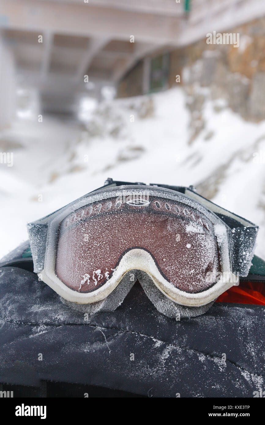 Iced over goggles hi-res stock photography and images - Alamy