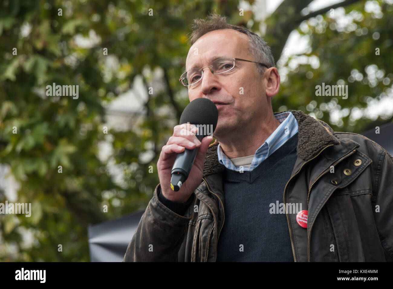 Andy Slaughter, Labour MP for Hammersmith speaking in Parliament Square ...