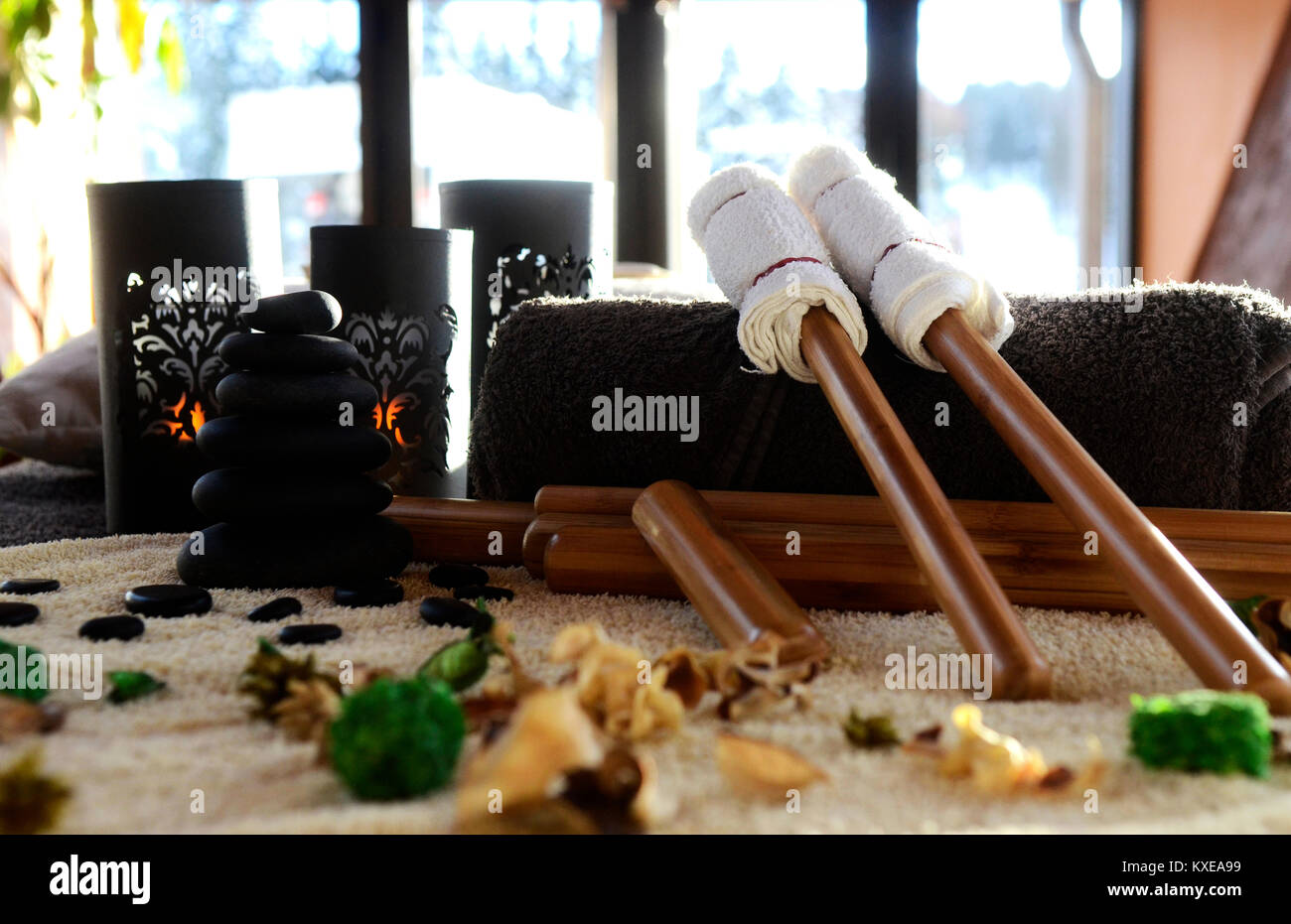 Recovery tools hi-res stock photography and images - Alamy