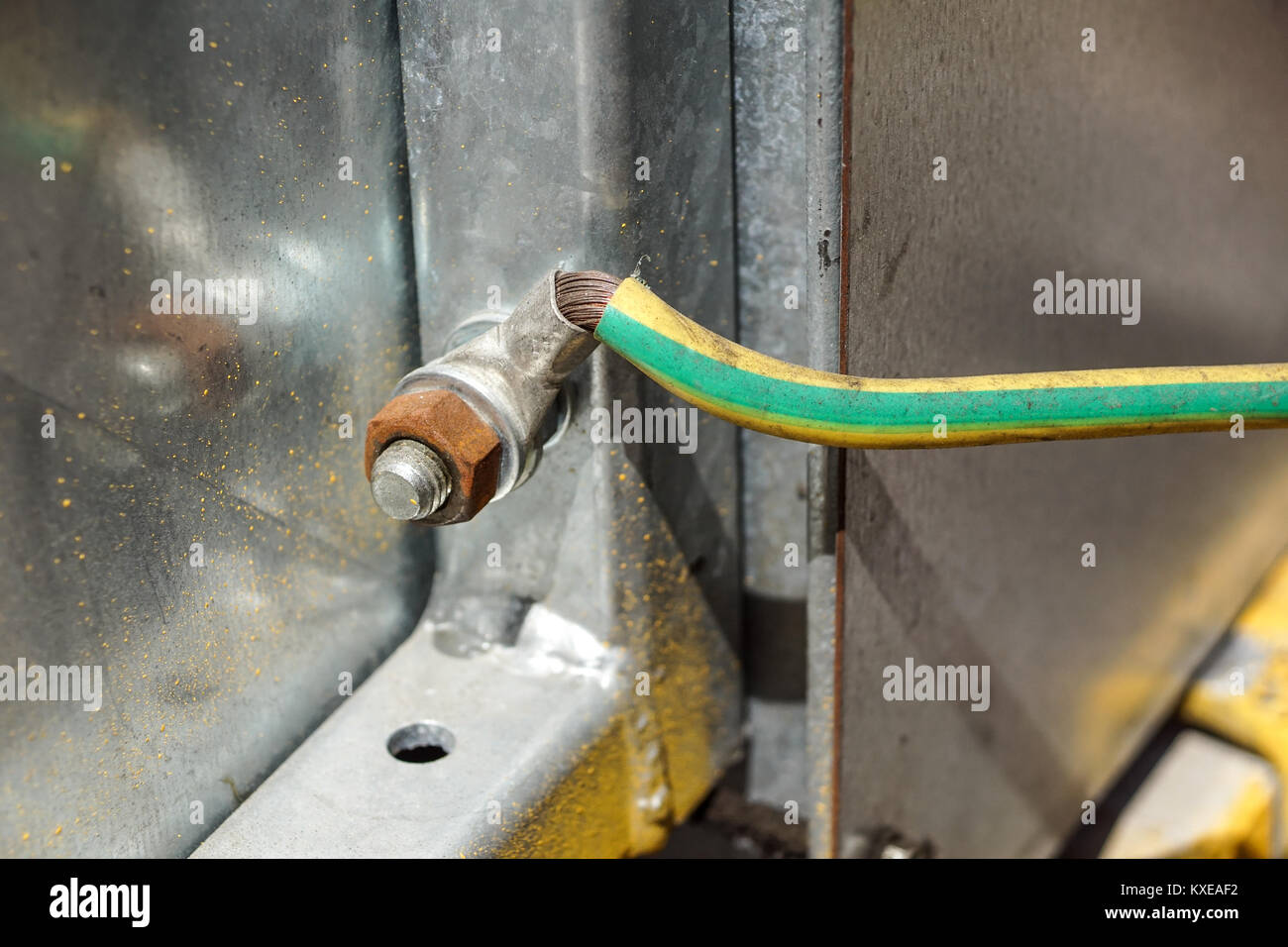 Copper earthing bar High Resolution Stock Photography and Images - Alamy