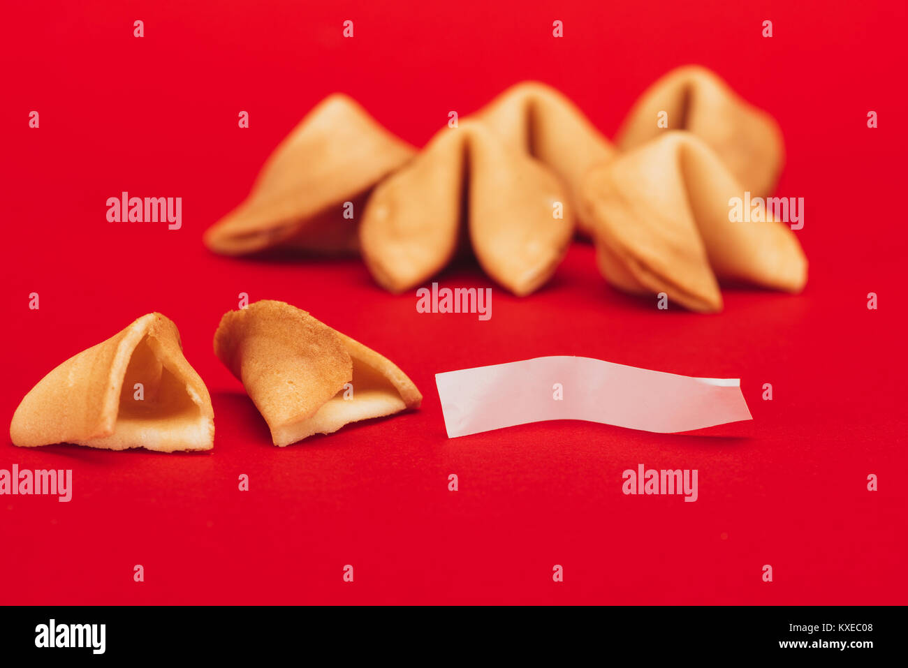Fortune cookies restaurant hi-res stock photography and images - Alamy