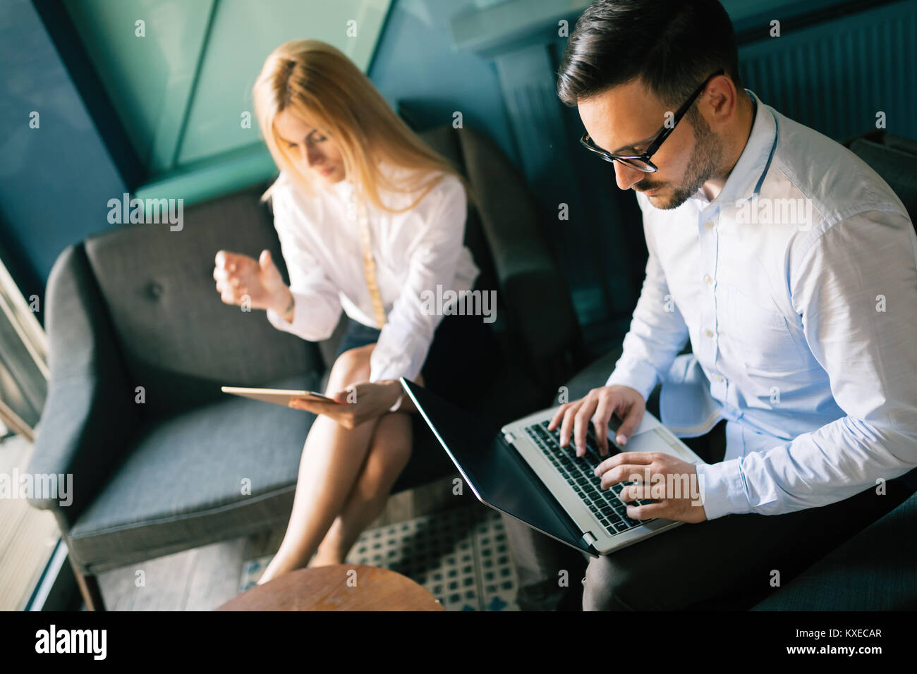 Teamwork business hi-res stock photography and images - Alamy