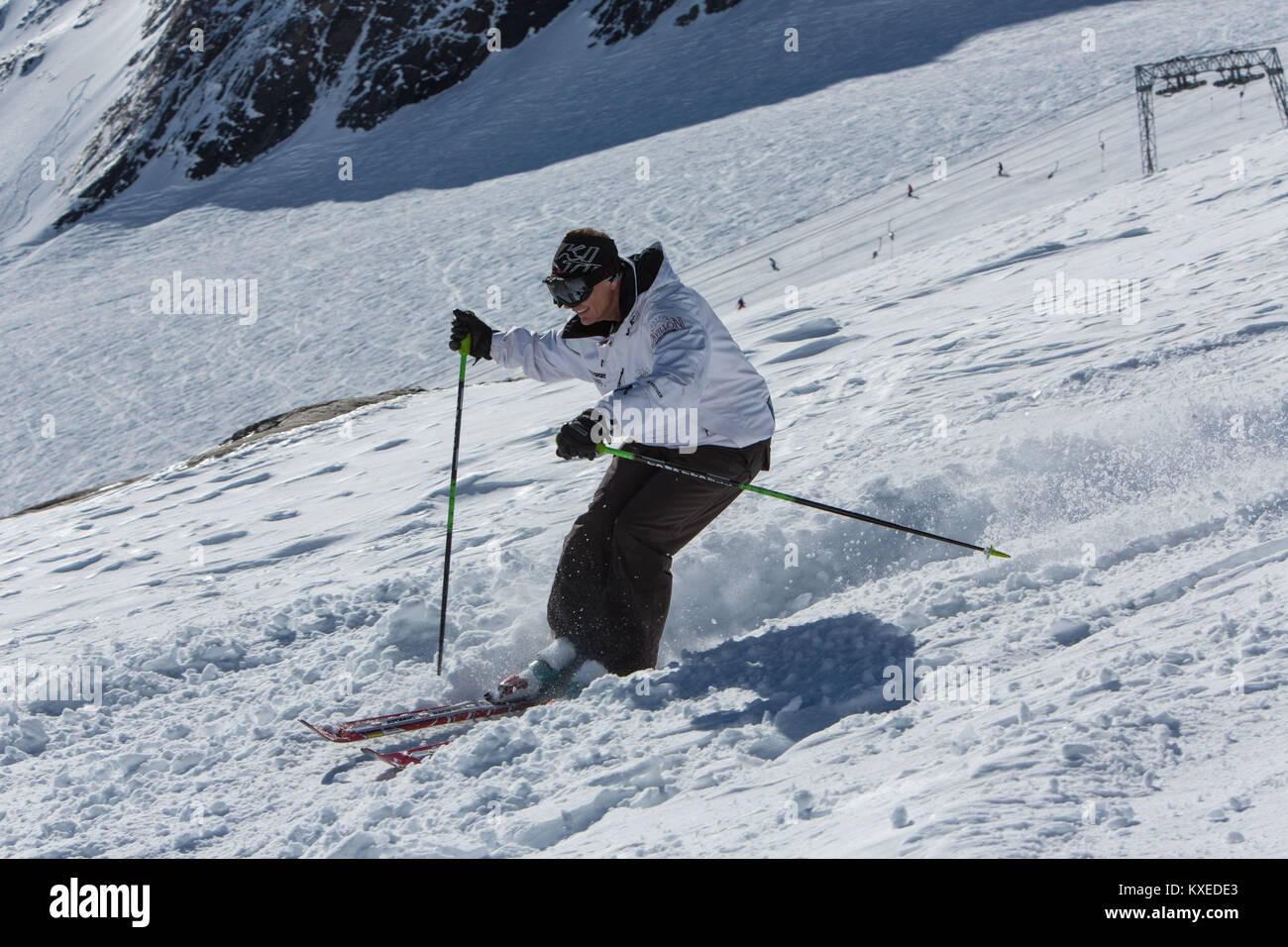 Moguls skiing hi-res stock photography and images - Alamy