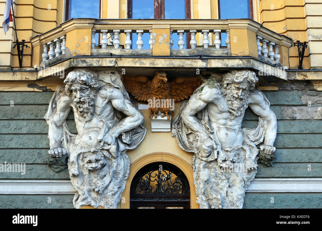 old building detail with sculptures Stock Photo - Alamy