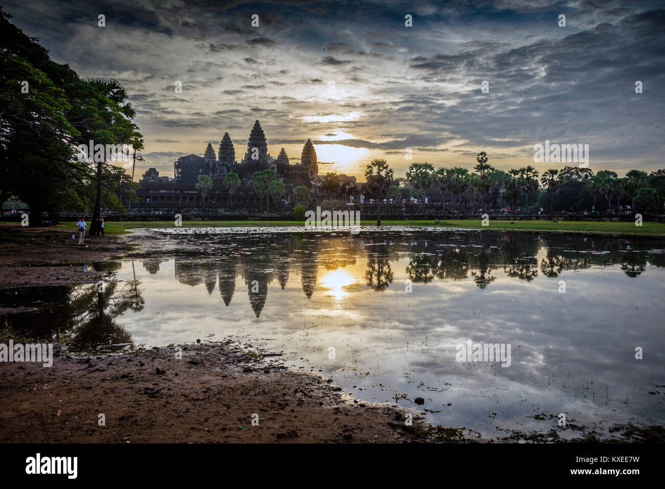 Angor wat temple cambodia hi-res stock photography and images - Alamy