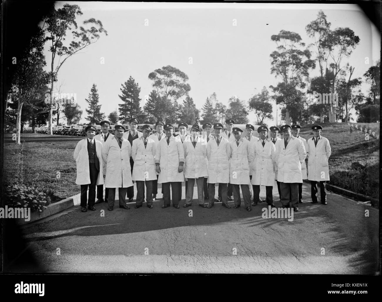 Historic cab drivers hi-res stock photography and images - Alamy