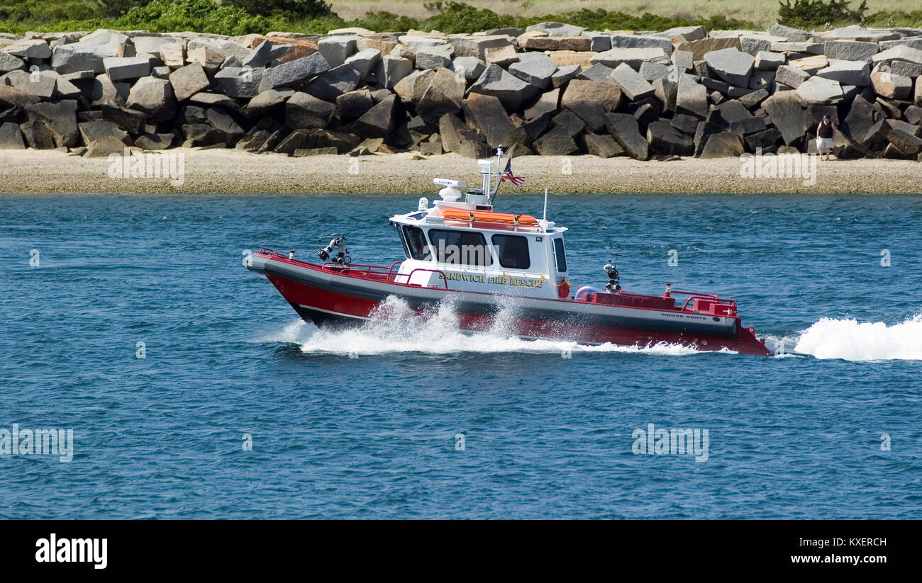 Sandwich fireboat hi-res stock photography and images - Alamy