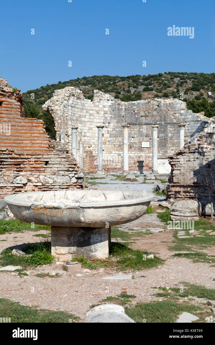 Turkey ephesus efes temple church of hi-res stock photography and ...
