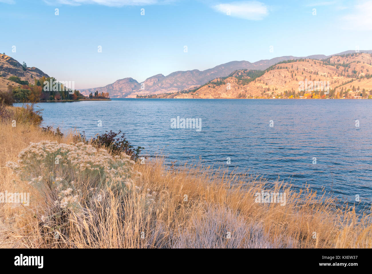 Skaha lake hi-res stock photography and images - Alamy