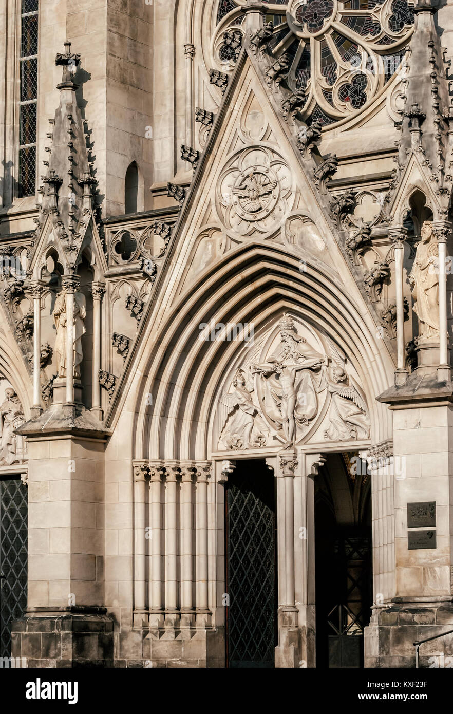 Gothic st. wenceslas cathedral hi-res stock photography and images - Alamy