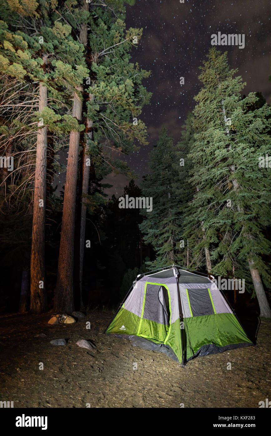Campground hi-res stock photography and images - Alamy
