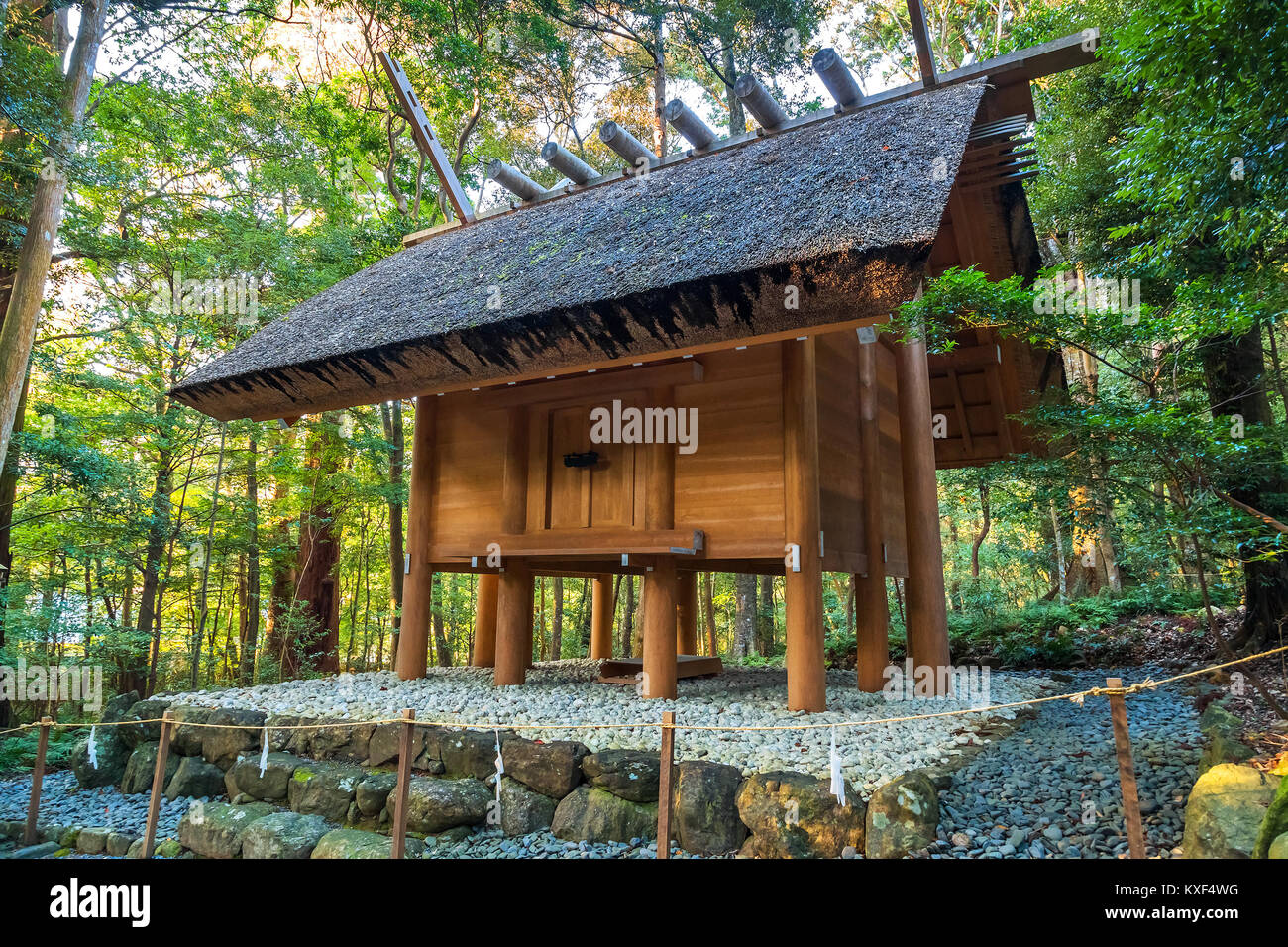 Isejingu shrine hi-res stock photography and images - Alamy
