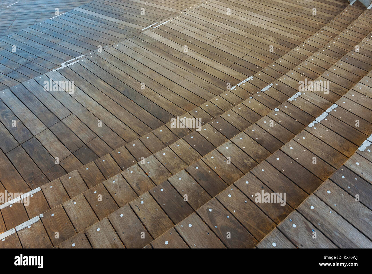 Multi levels Wood Panel at Mori Tower in Roppongi Hills, Tokyo, Japan ...