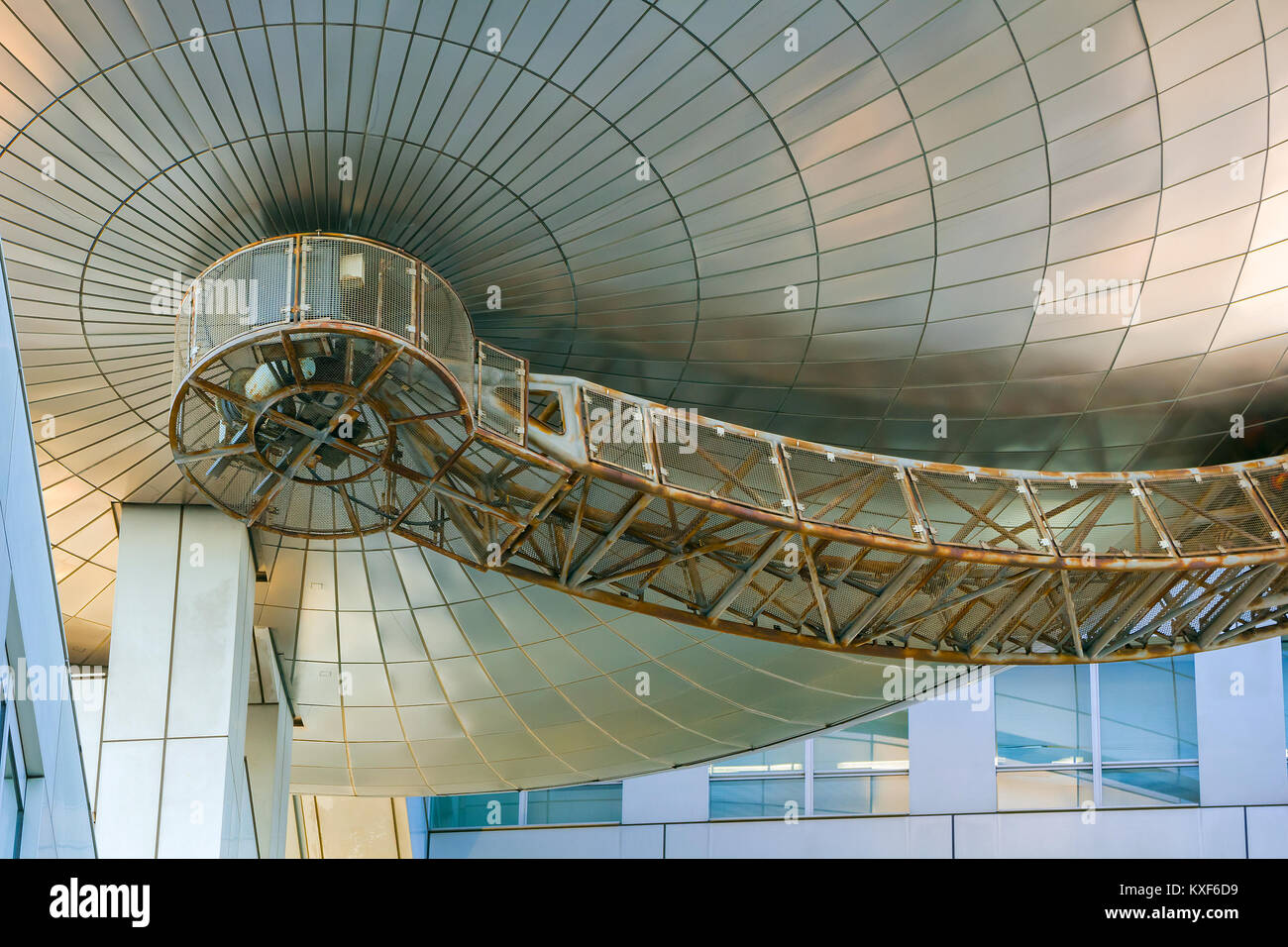 TOKYO, JAPAN - NOVEMBER 27 2015: Fuji T.V. headquarters, one of the ...
