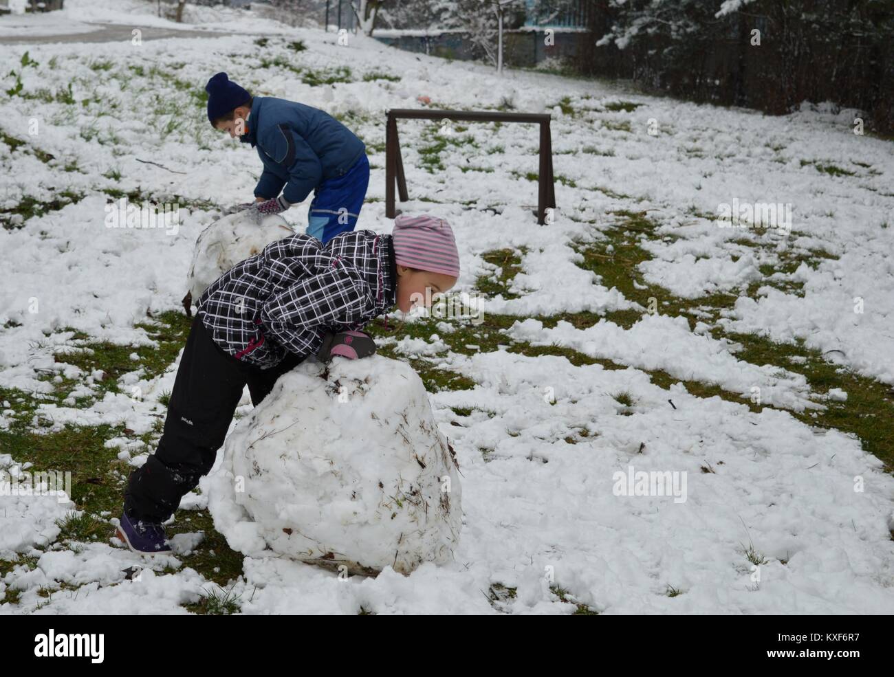 children in the snow Stock Photo - Alamy