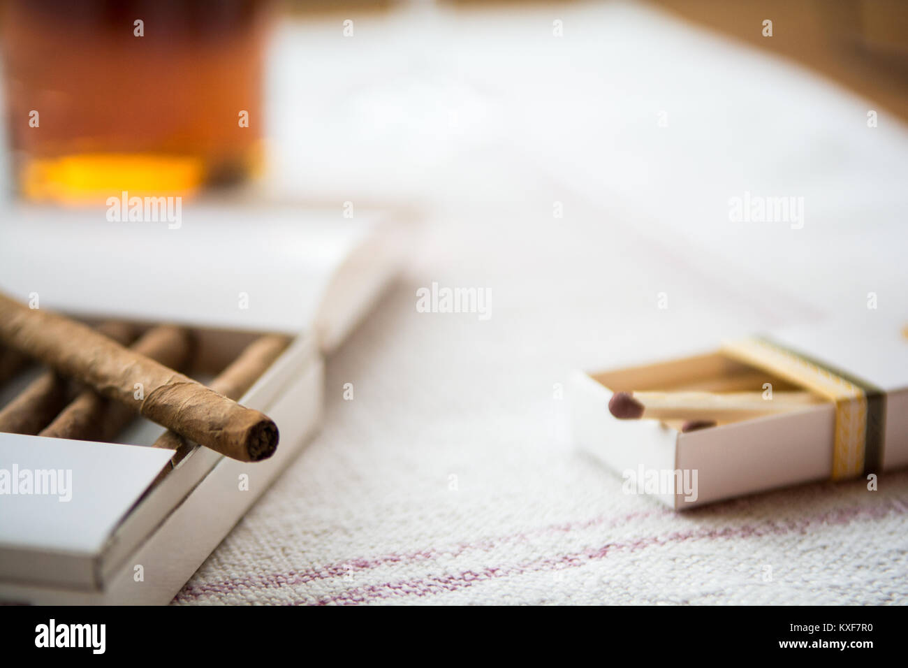 Cigar packet hi-res stock photography and images - Alamy