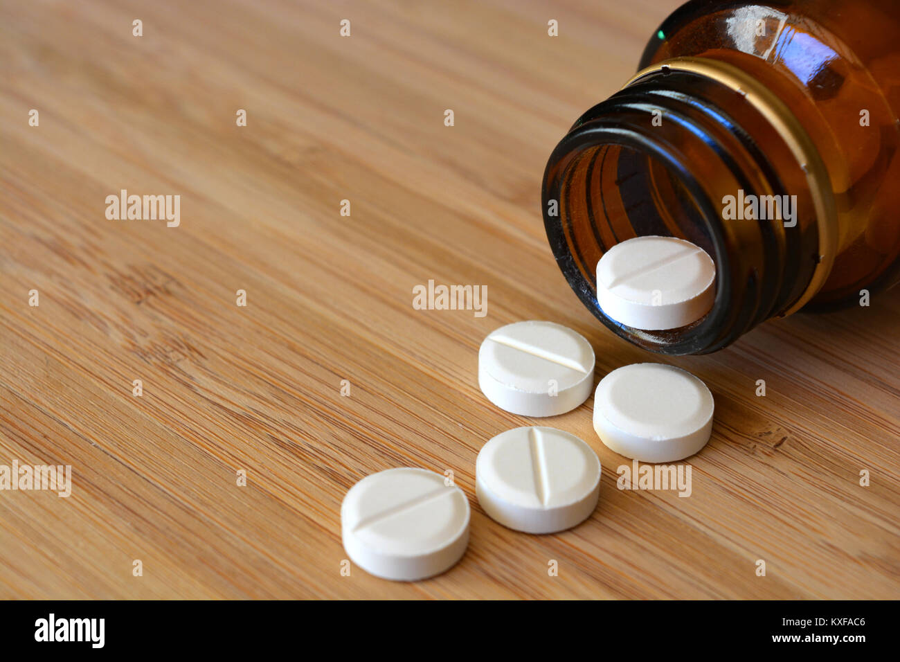 Generic tablets hi-res stock photography and images - Alamy