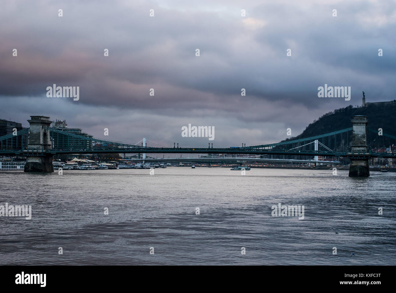 Széchenyi Lánchíd, Chain Bridge with a lion statue at the bridgehead ...