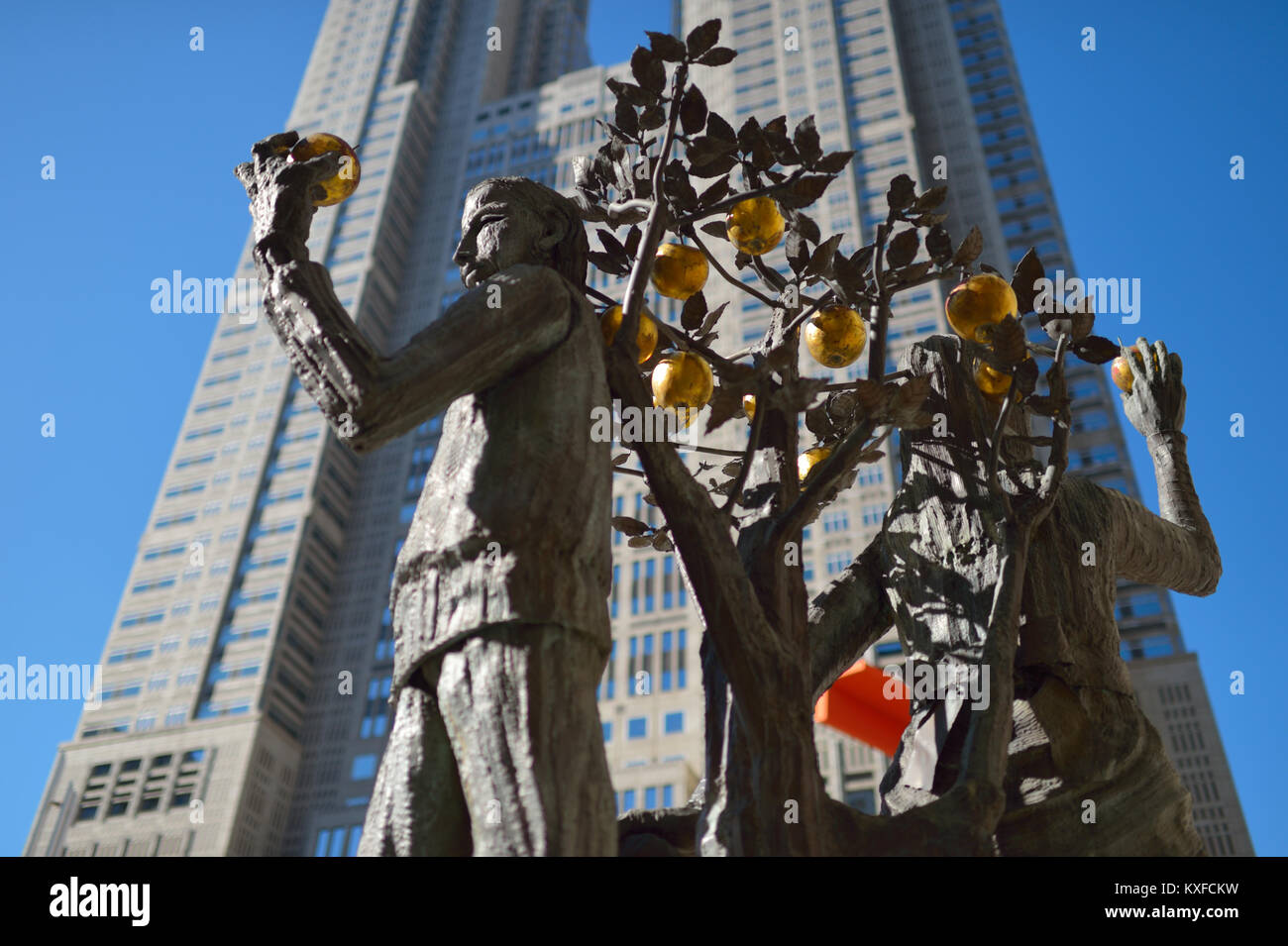 A sculpture in front of the Tokyo Metropolitan Government Building ...