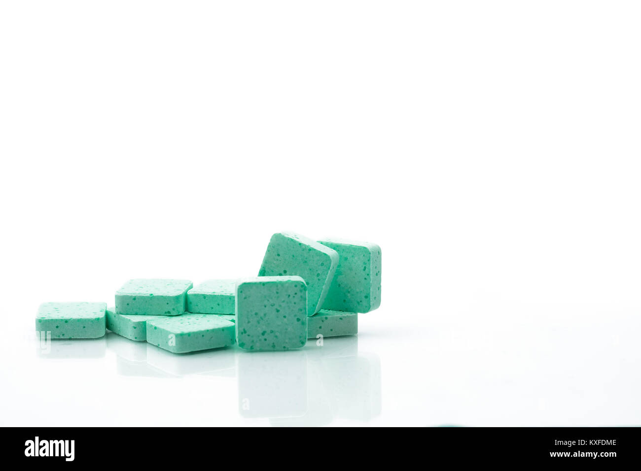 Cough relief hi-res stock photography and images - Alamy