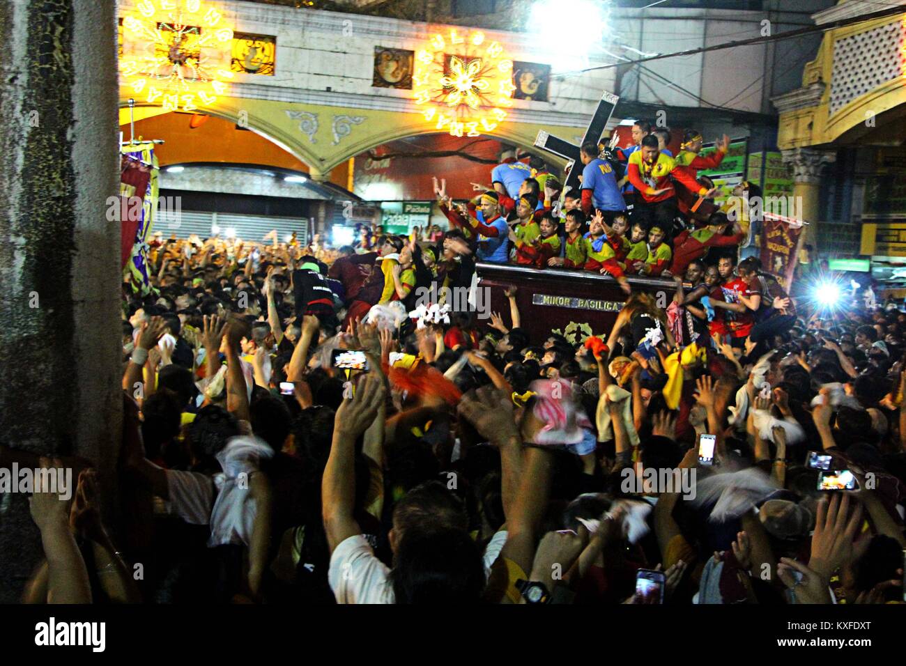 Manila, Philippines. 10th Jan, 2018. Black Nazarene statue finally ...