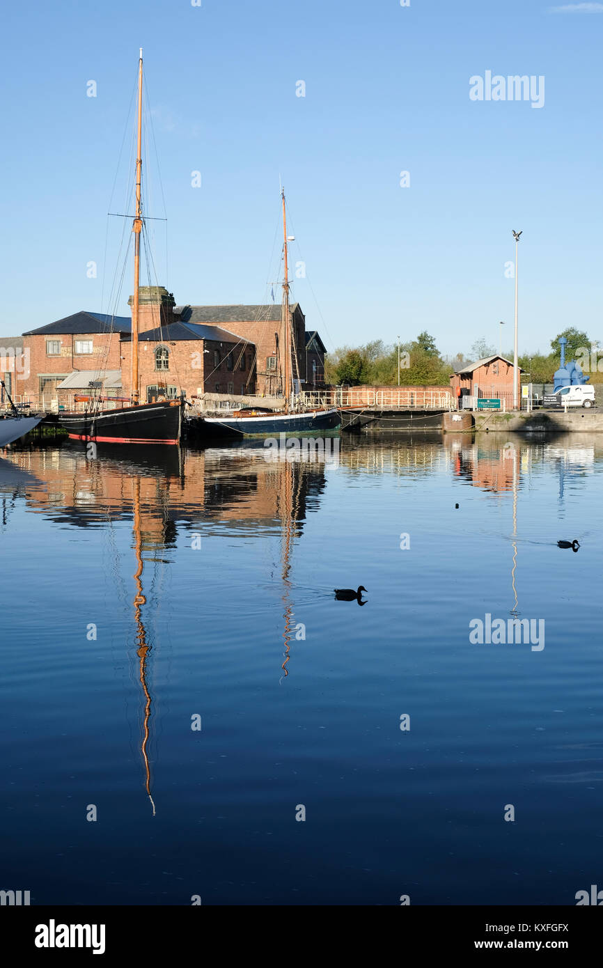 Pilot cutter boat hi-res stock photography and images - Alamy