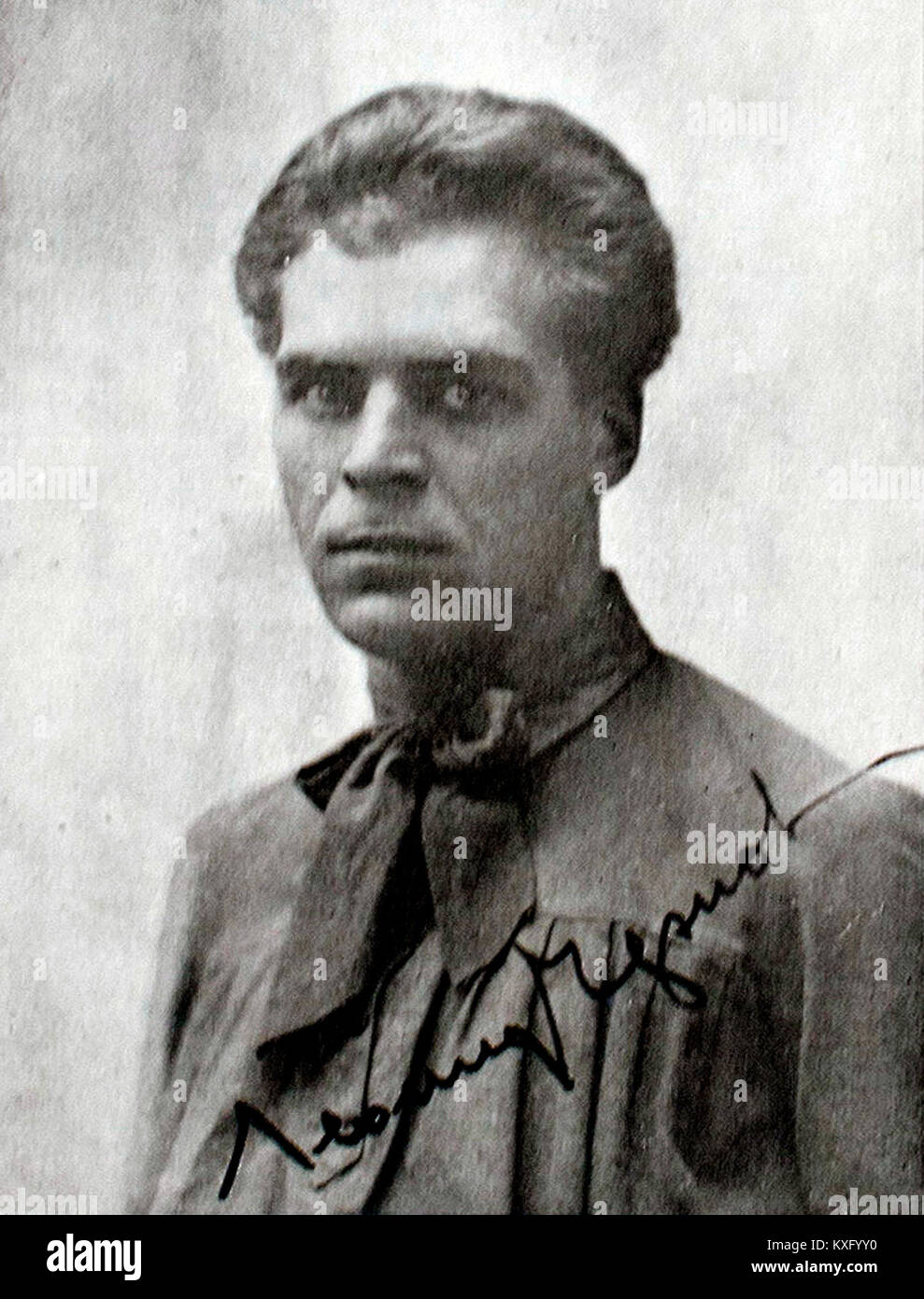 The Title Appears To Contain Non Latin Characters That Need Translation Or Clarification Please