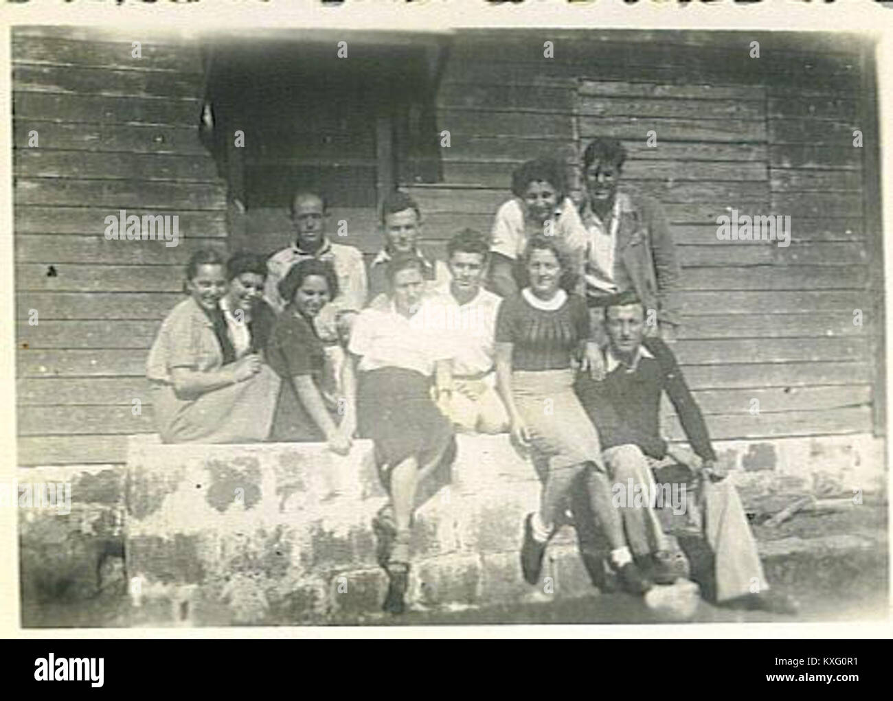 The title is in an unknown language or contains illegible characters ...