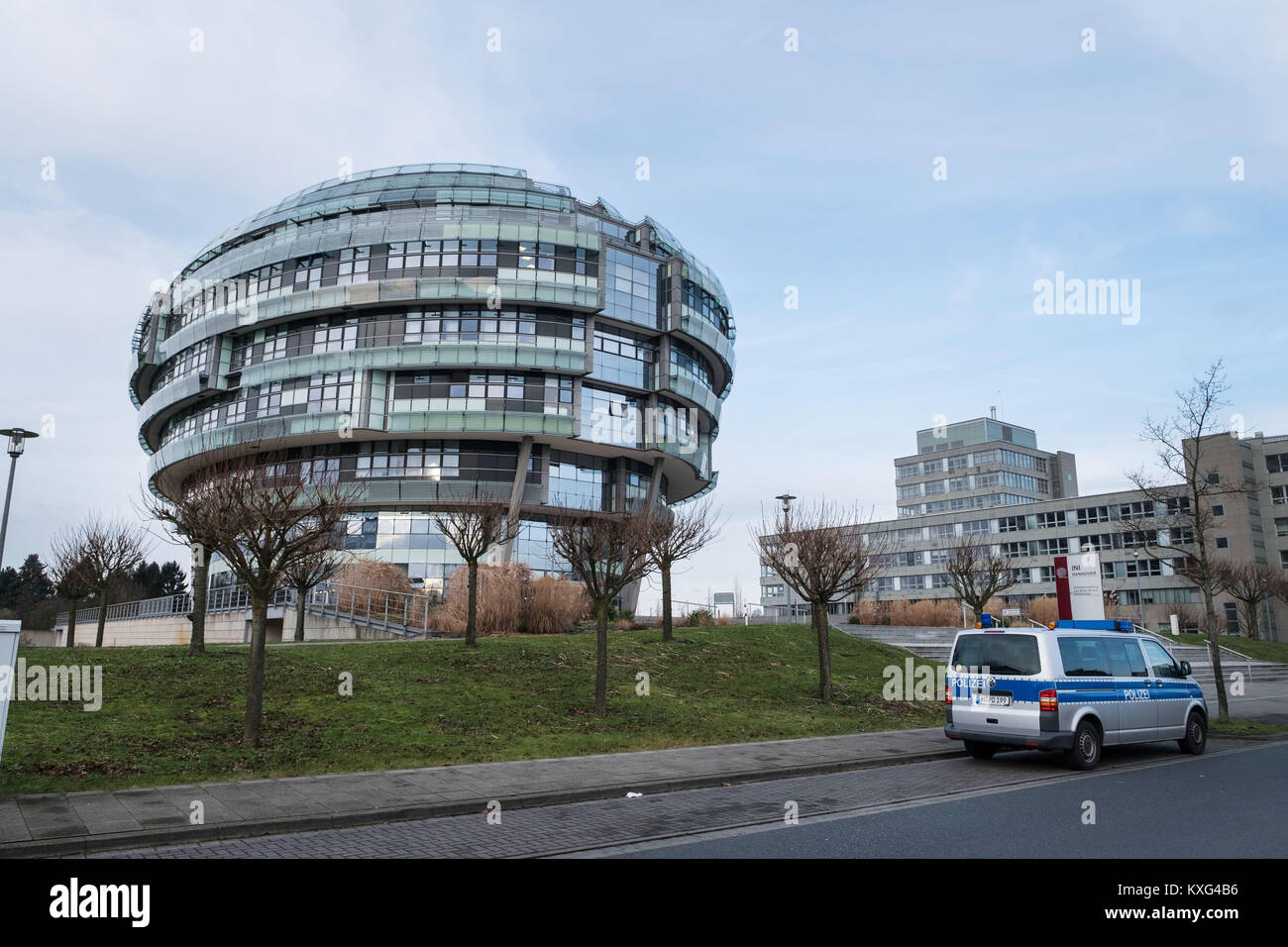 Hanover, Germany. 06th Jan, 2017. A police car standing in front of the ...