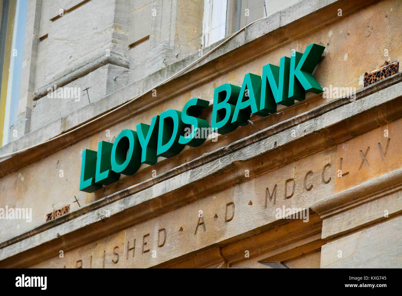 Lloyds Bank Sign Logo High Resolution Stock Photography and Images - Alamy