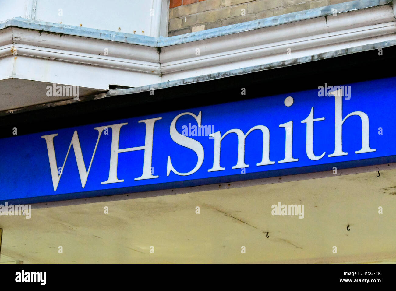 W h smith logo hi-res stock photography and images - Alamy