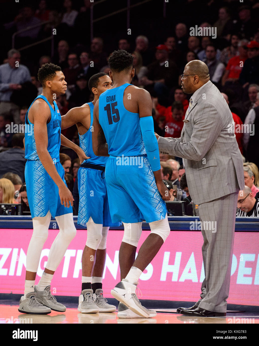 January 09, 2018: Georgetown Hoyas head coach Patrick Ewing huddles up ...