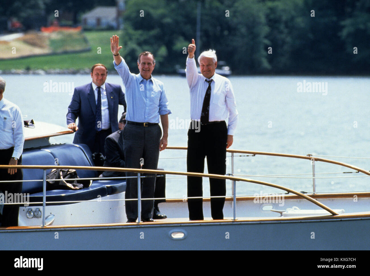 Severn River, Maryland, USA. 17th June, 1992. United States President ...