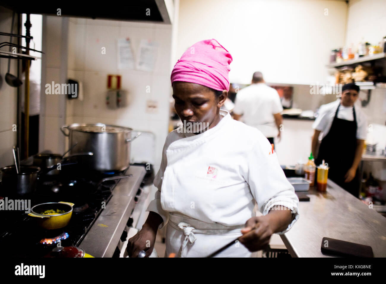 Belem, Brazil. 16th Nov, 2017. A chef working in the kitchen of the ...