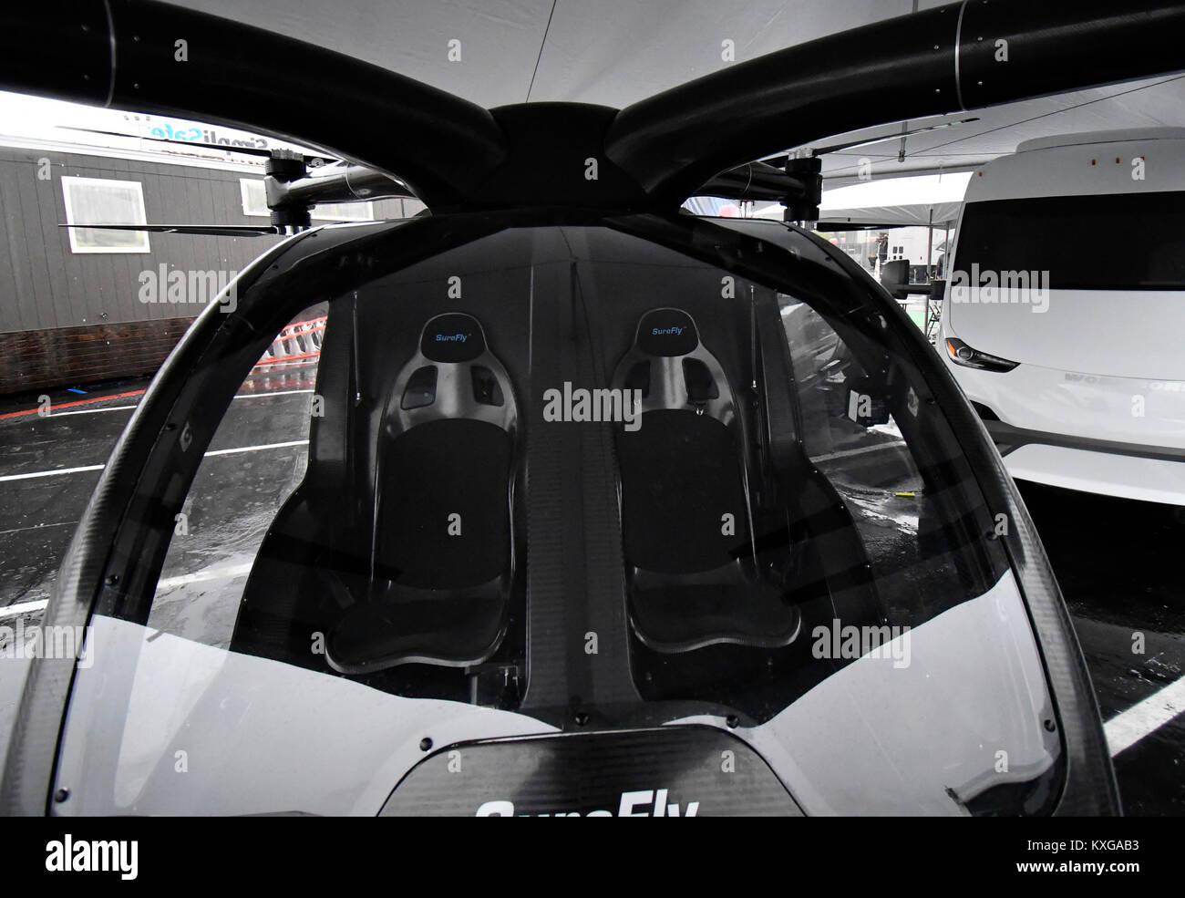 Las Vegas, USA. 9th January, 2018. The Surefly two man done ship on ...