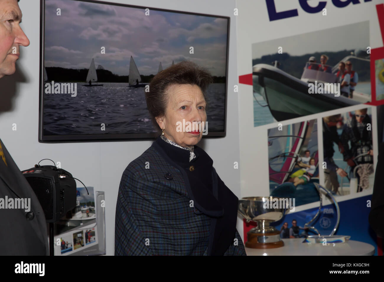 Hrh princess anne boats hi-res stock photography and images - Alamy