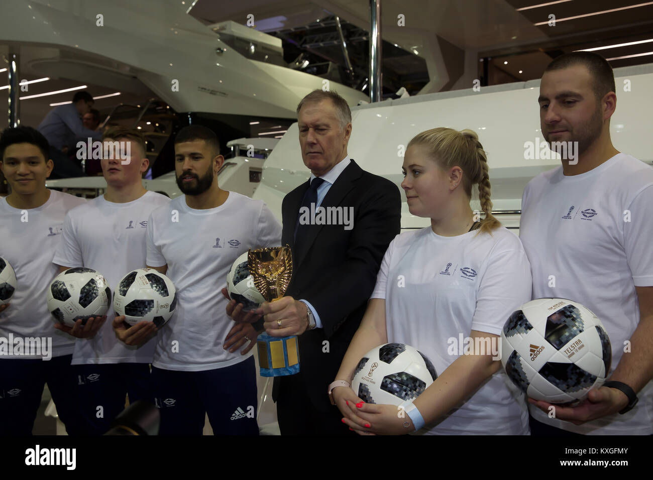 London, UK. 10th Jan, 2018. 1966 World Cup hero Sir Geoff Hurst and ...