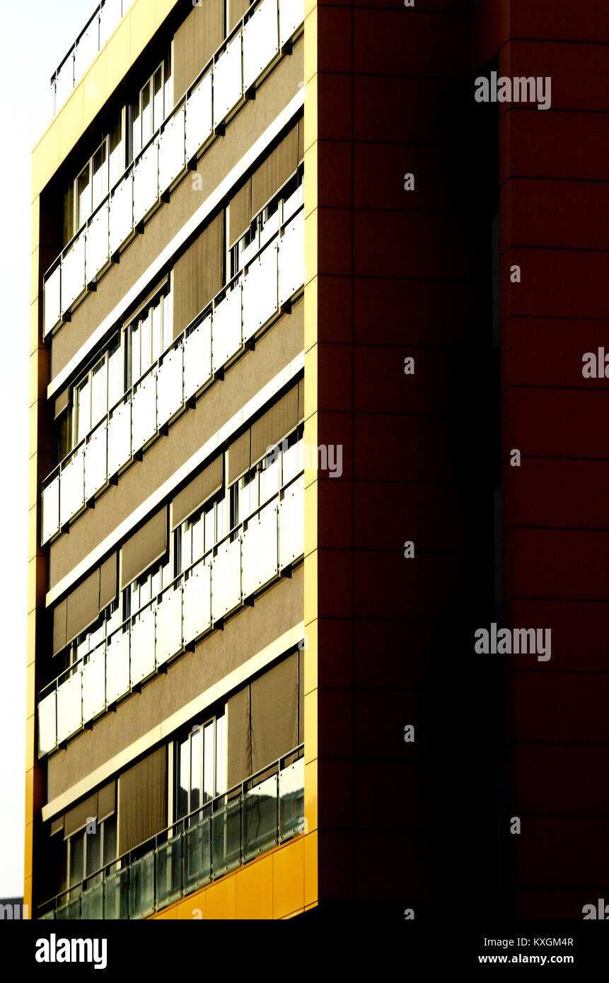 Modern yellow building Stock Photo - Alamy